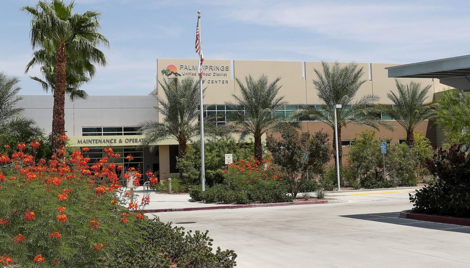 Palm Springs Unified School District | SitelogIQ